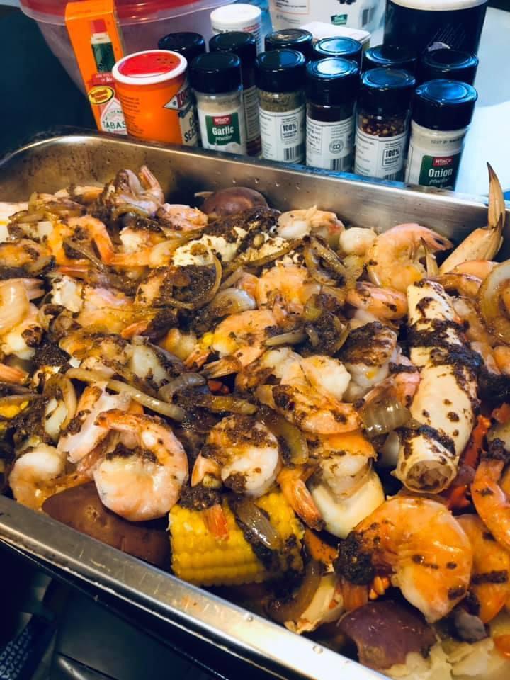 Shrimp boil | Scrolller