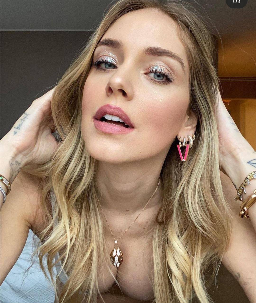 Si fatti sborrare addosso | Scrolller