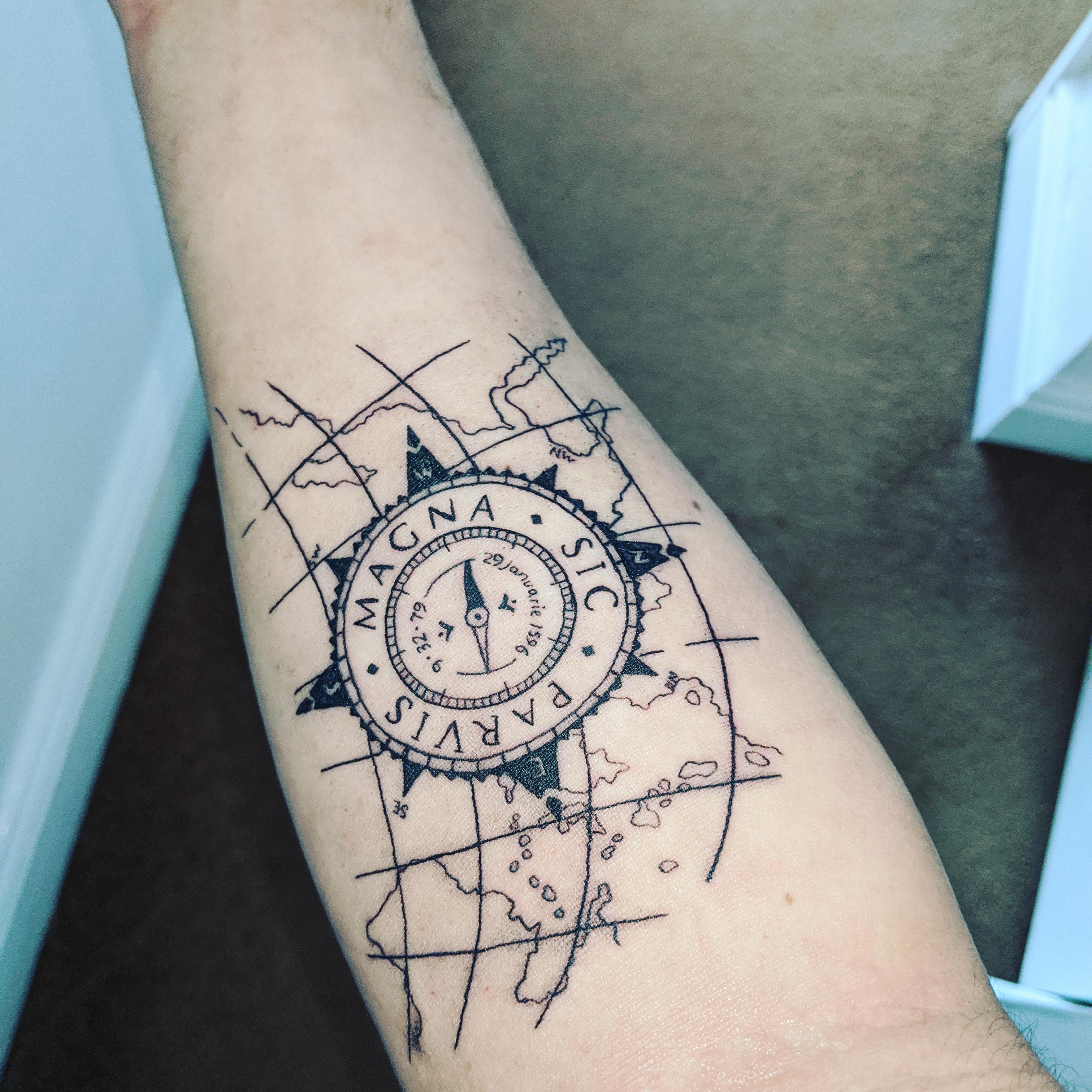 Sic Magna Parvis | Scrolller