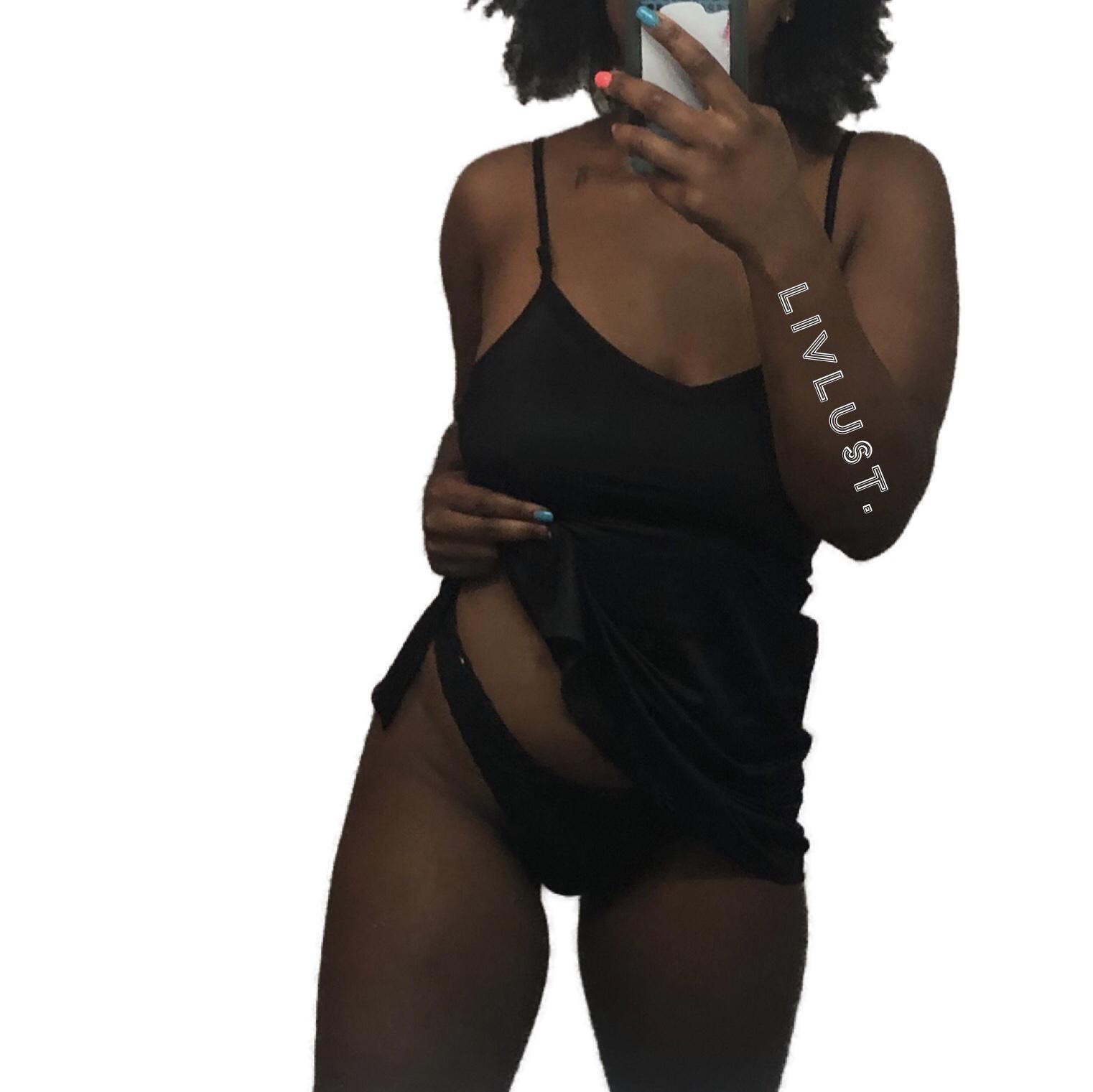 Silk Nightyyy | Scrolller