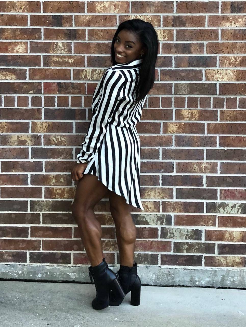 Simone Biles | Scrolller