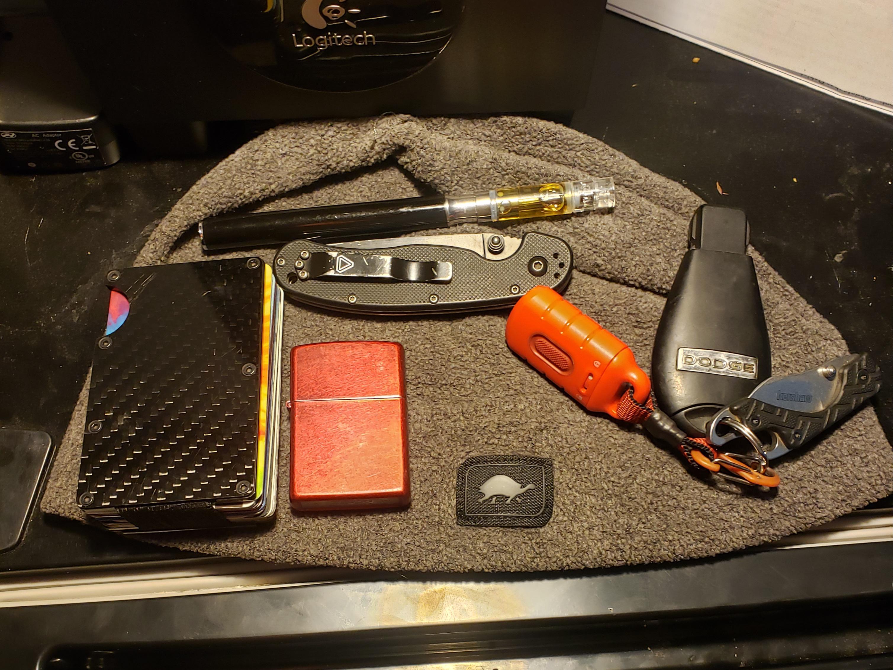 Simple Saturday carry for wandering around the Pacific Northwest | Scrolller