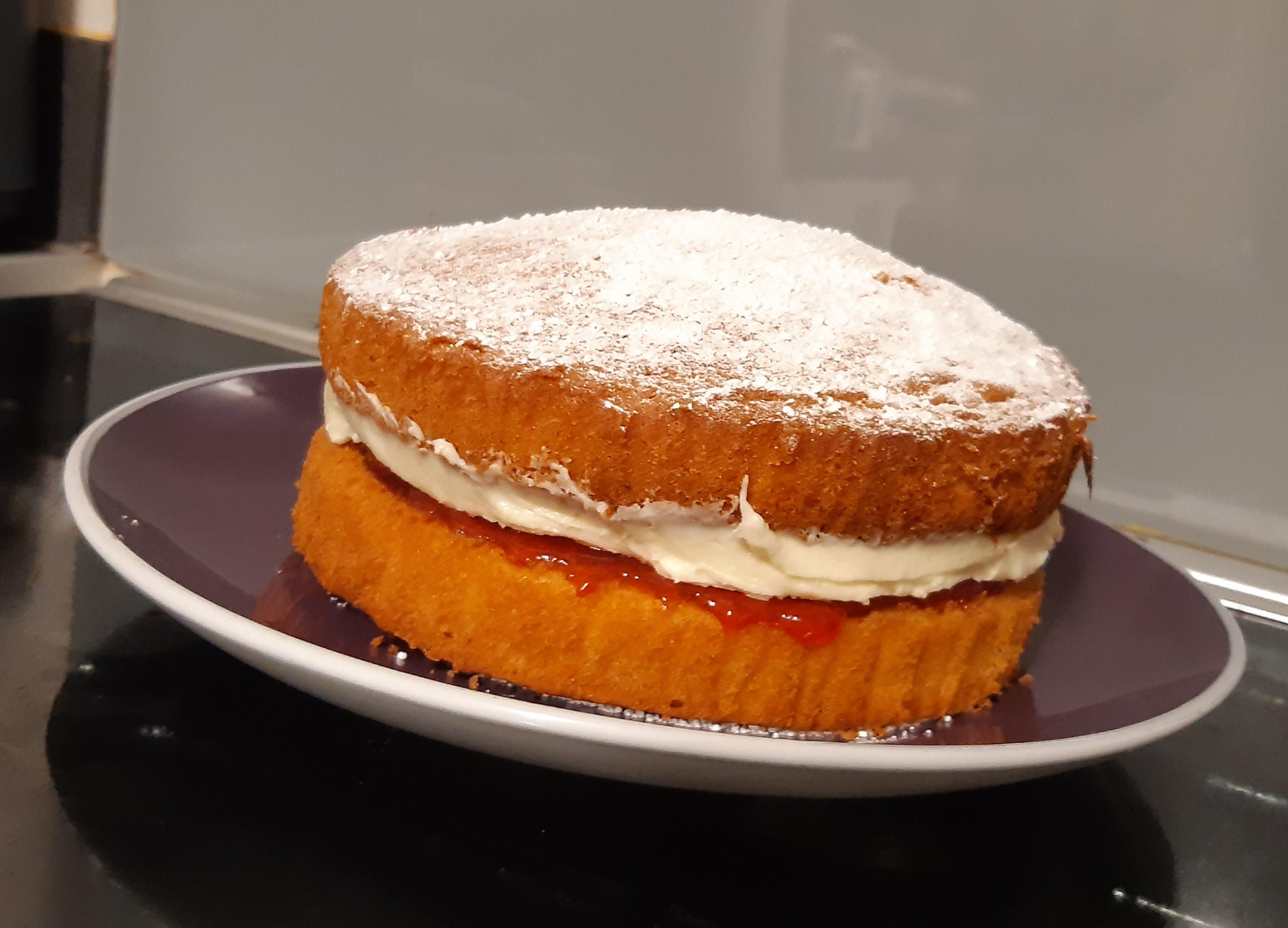 Simple Victoria Sandwich Cake, Delicious | Scrolller