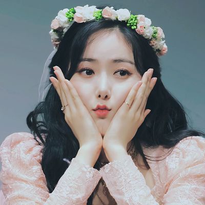 Sinb | Scrolller