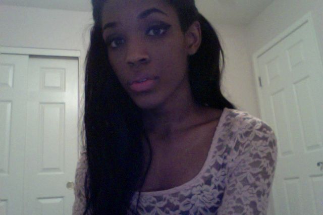 single trans girl | Scrolller