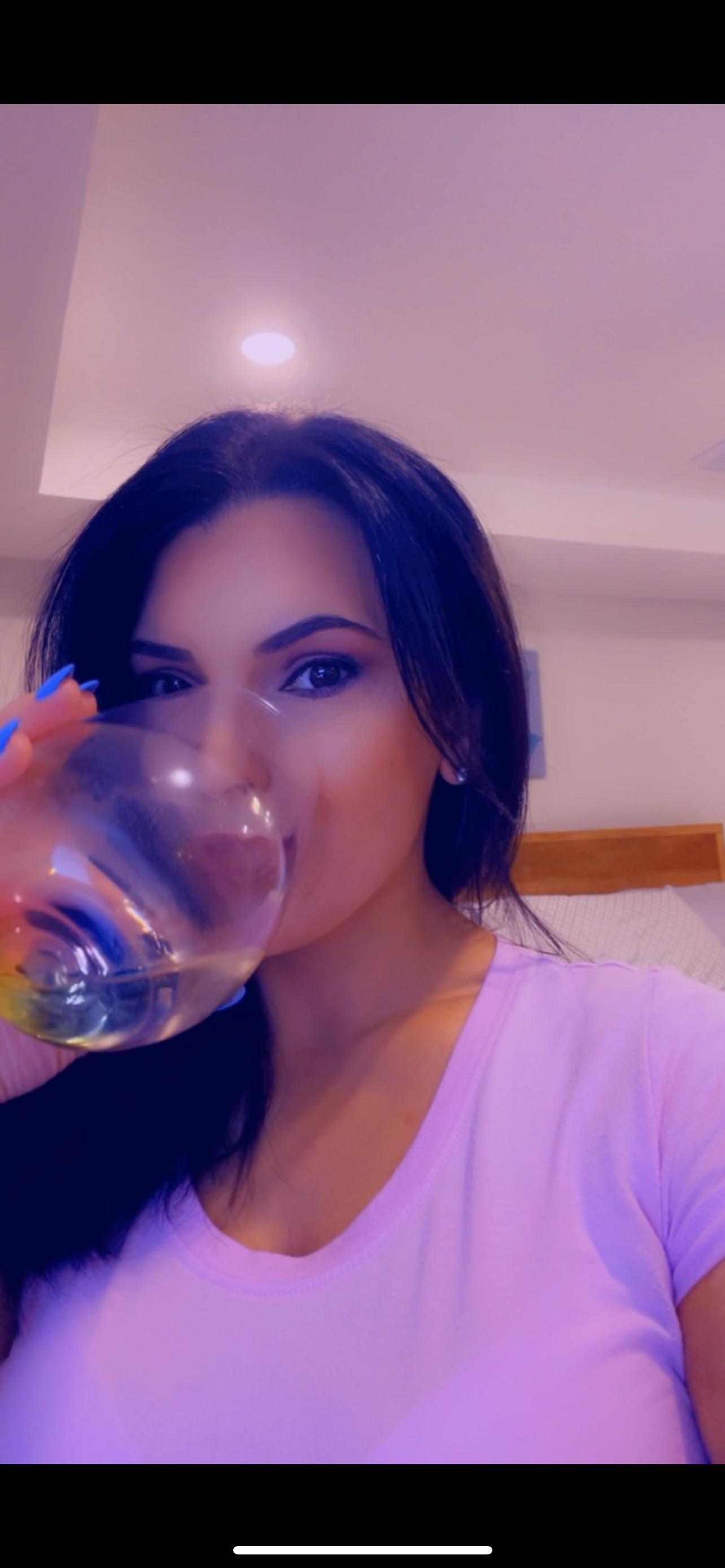 Sippin on that juice | Scrolller