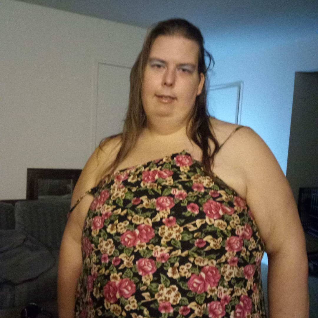 Sissy loser in need of exposure | Scrolller