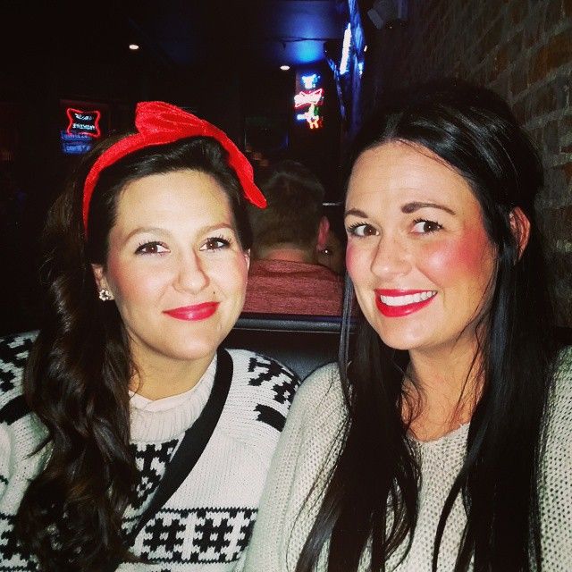Sisters Scrolller