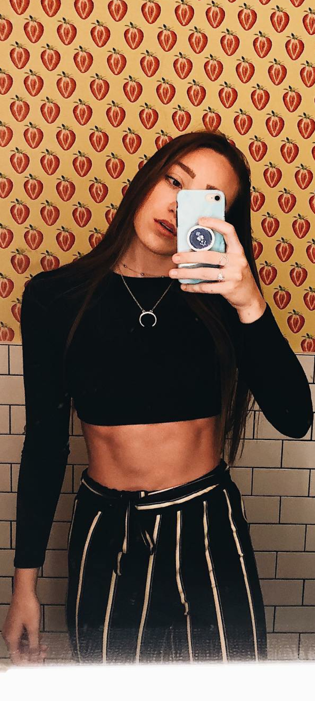 Six pack stealing everyone's attention | Scrolller