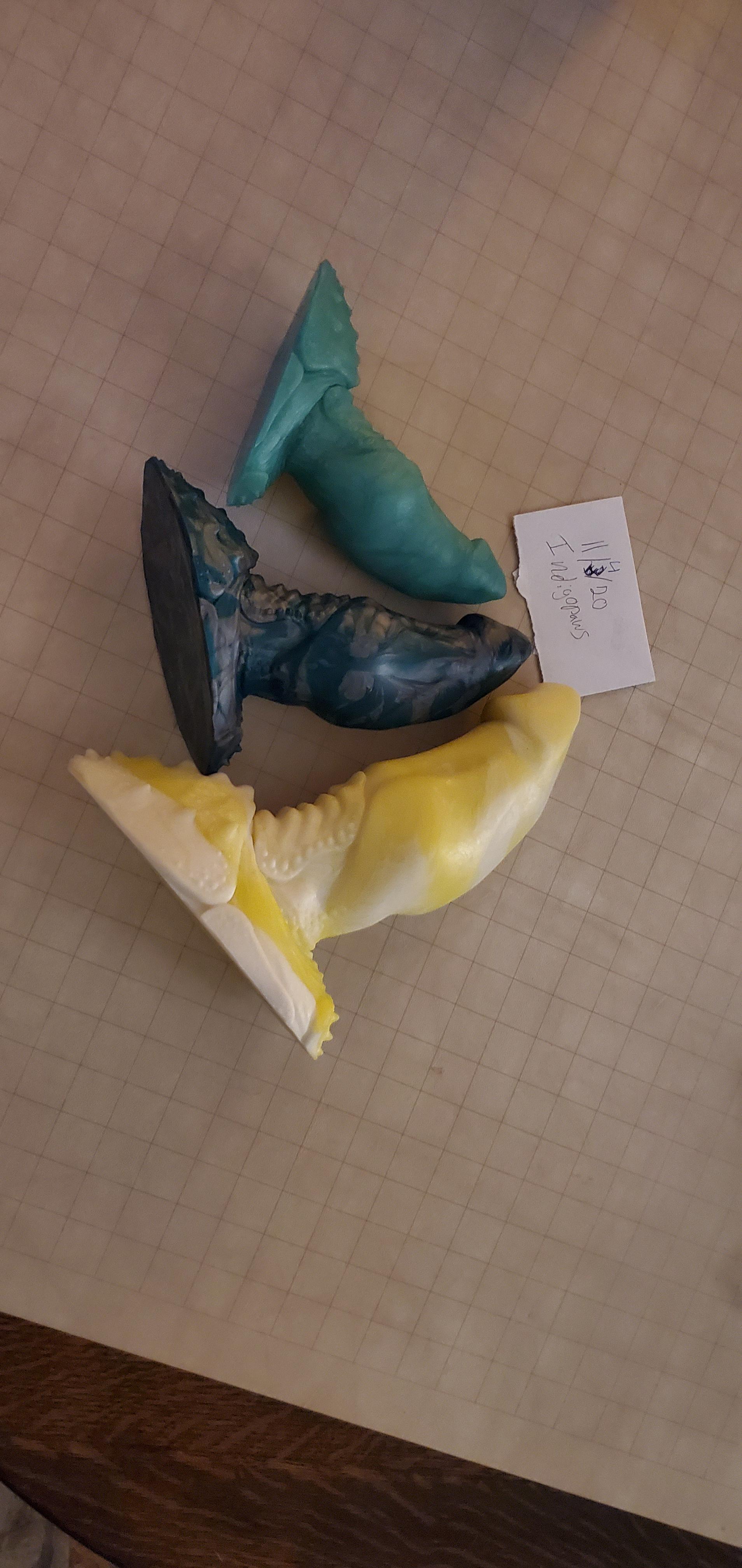 Size reference of xar: small, medium and large | Scrolller