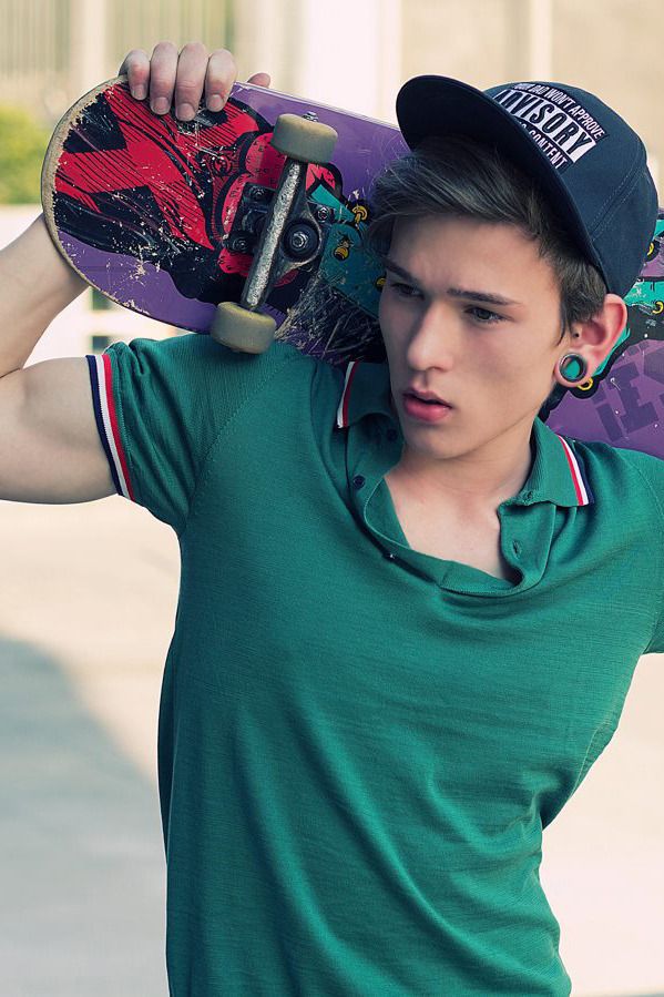 Skater Boy! | Scrolller