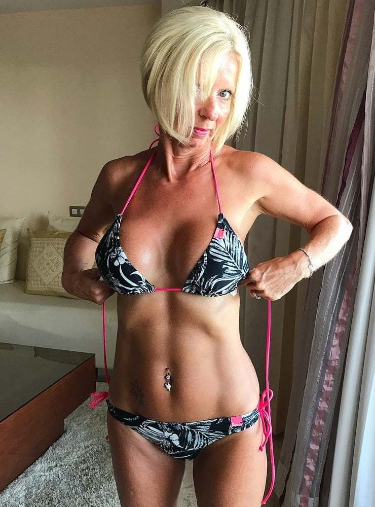 Slim and gorgeous | Scrolller