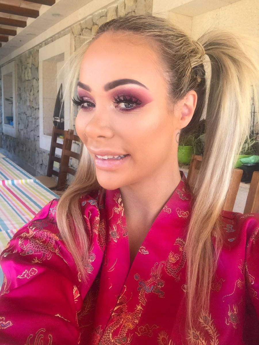 Slutty makeup | Scrolller