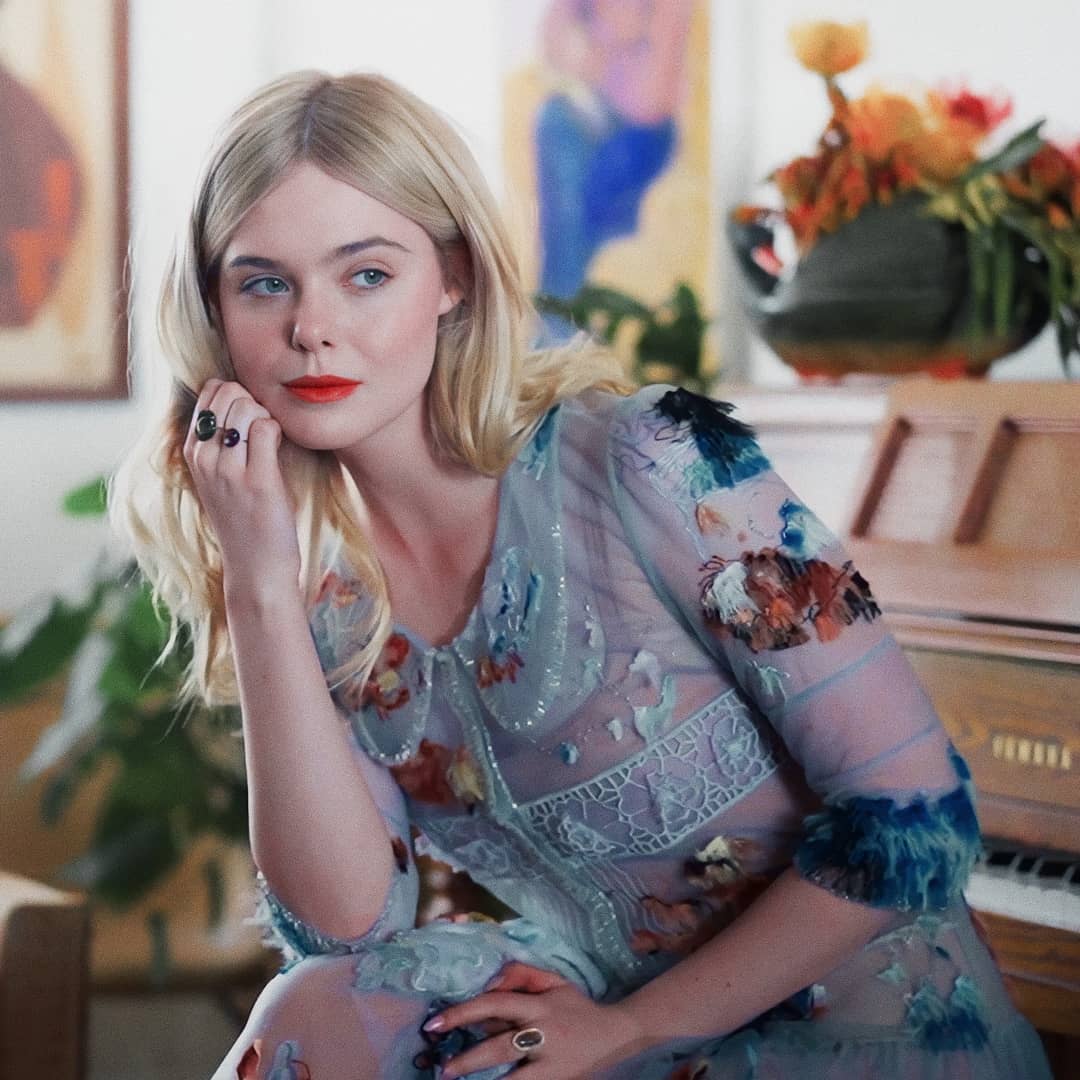 Sly smile | Scrolller