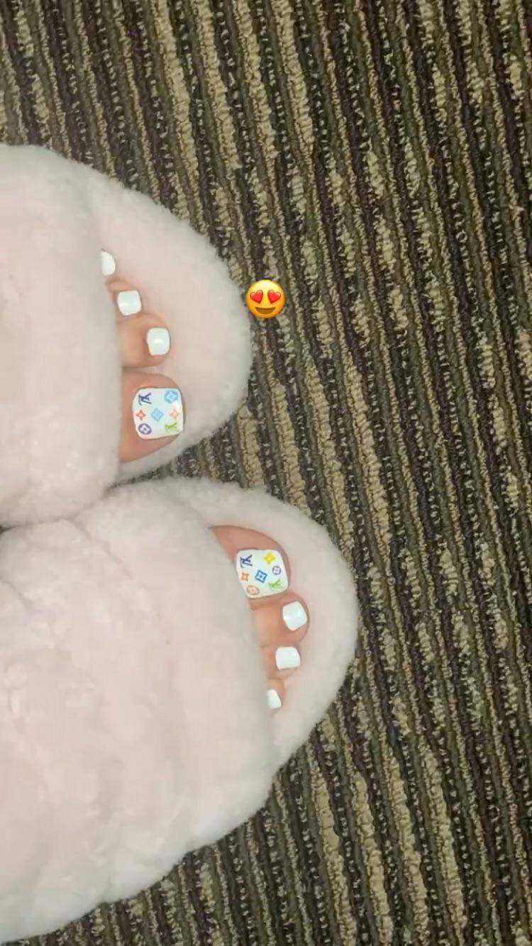 Smell it | Scrolller