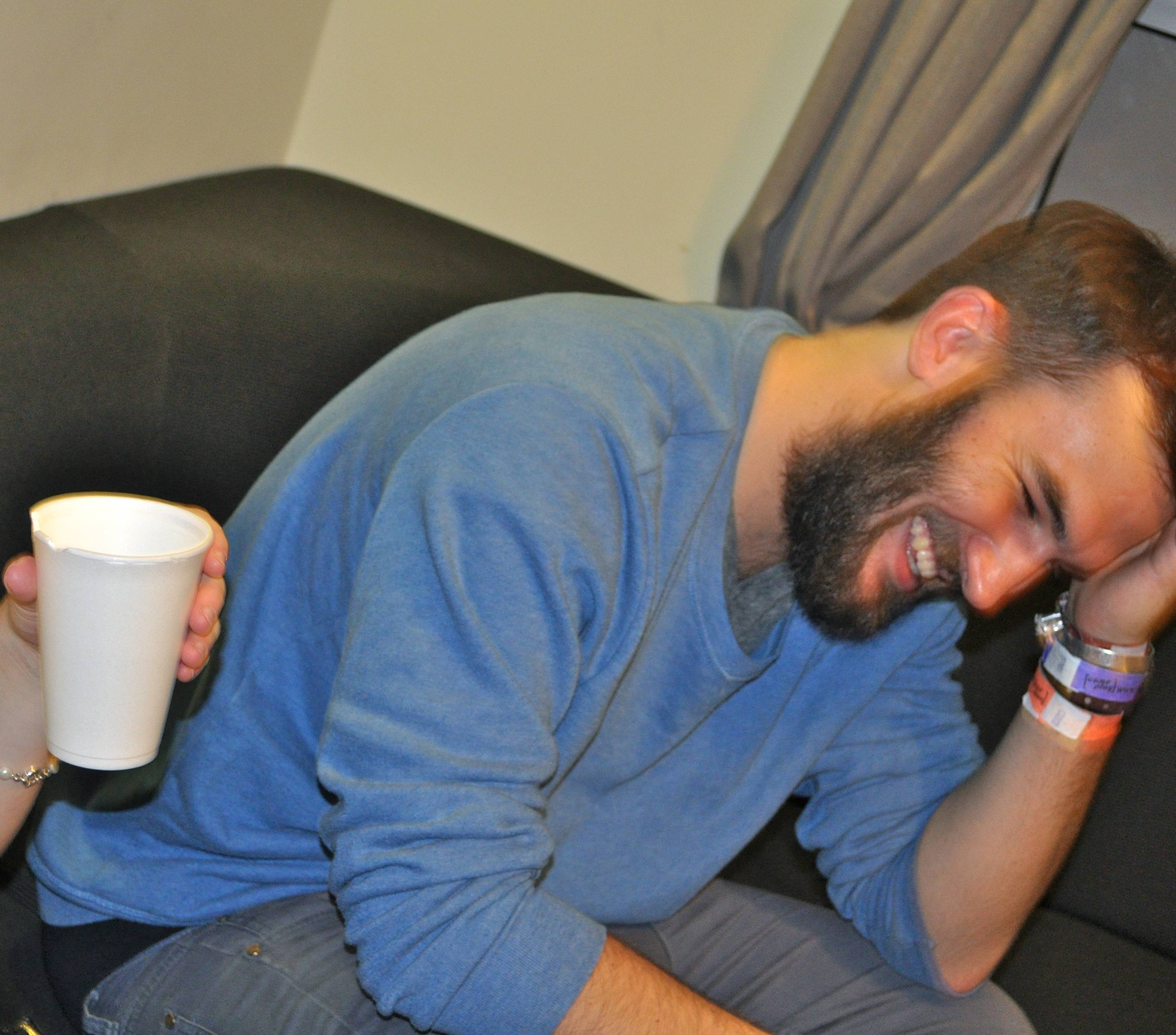 smiley beard | Scrolller