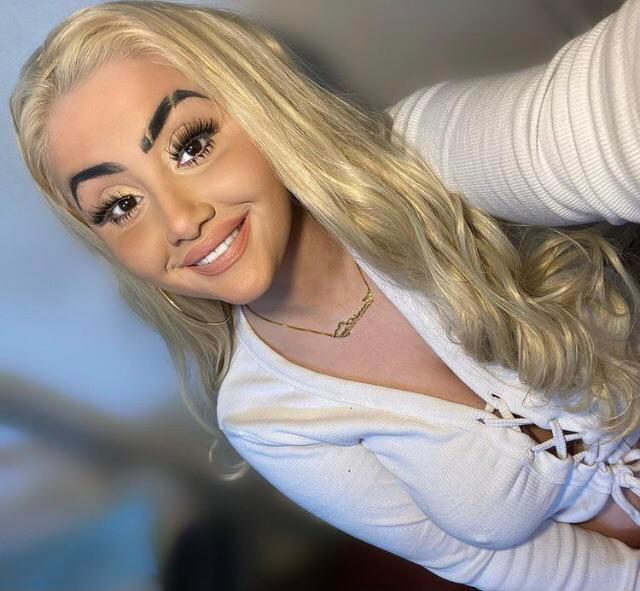 Smiley Chav | Scrolller