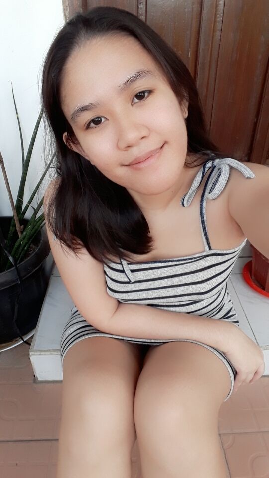 Smiling the stress away! | Scrolller