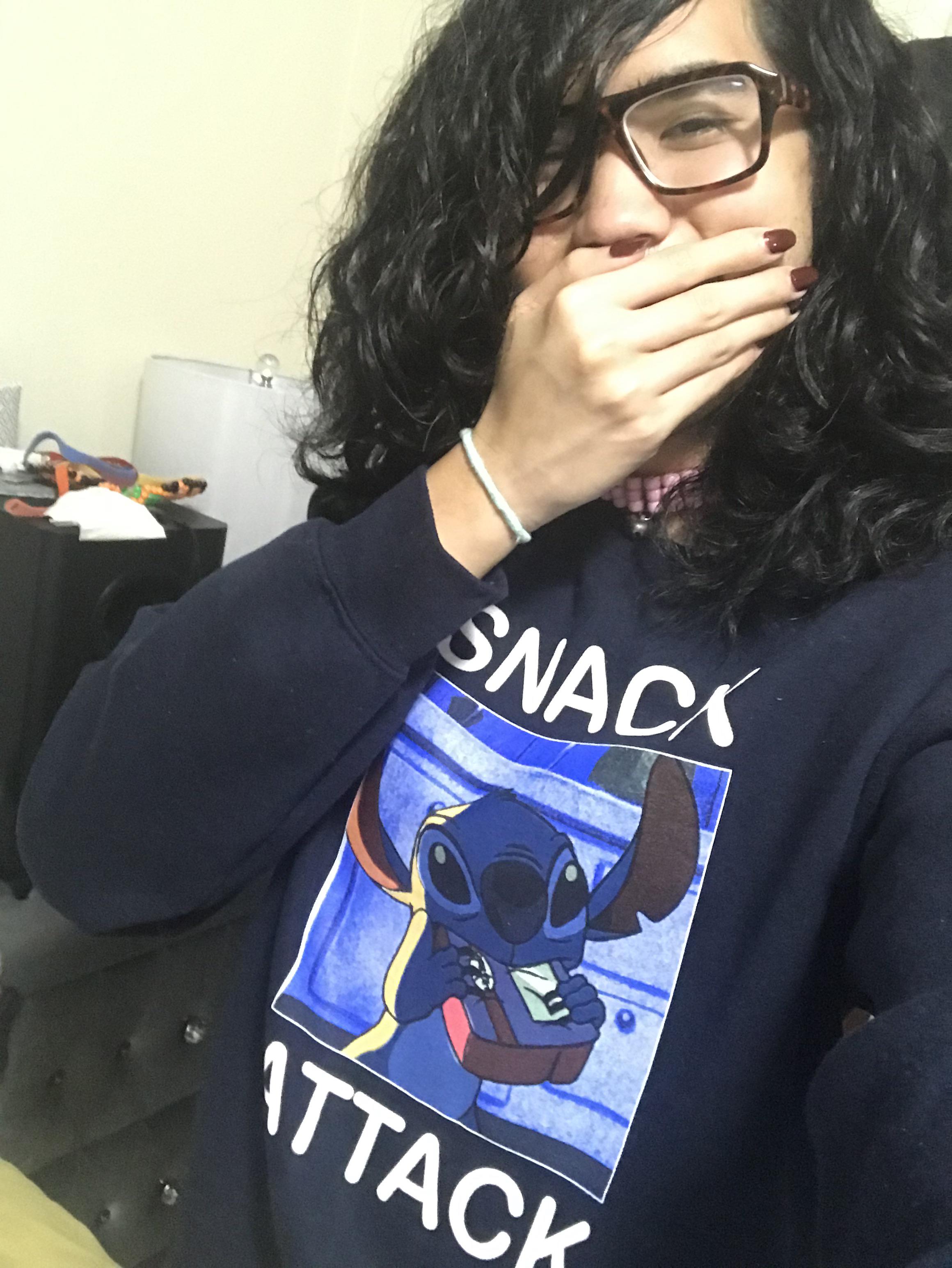 Snack Attack! 😸😆 | Scrolller