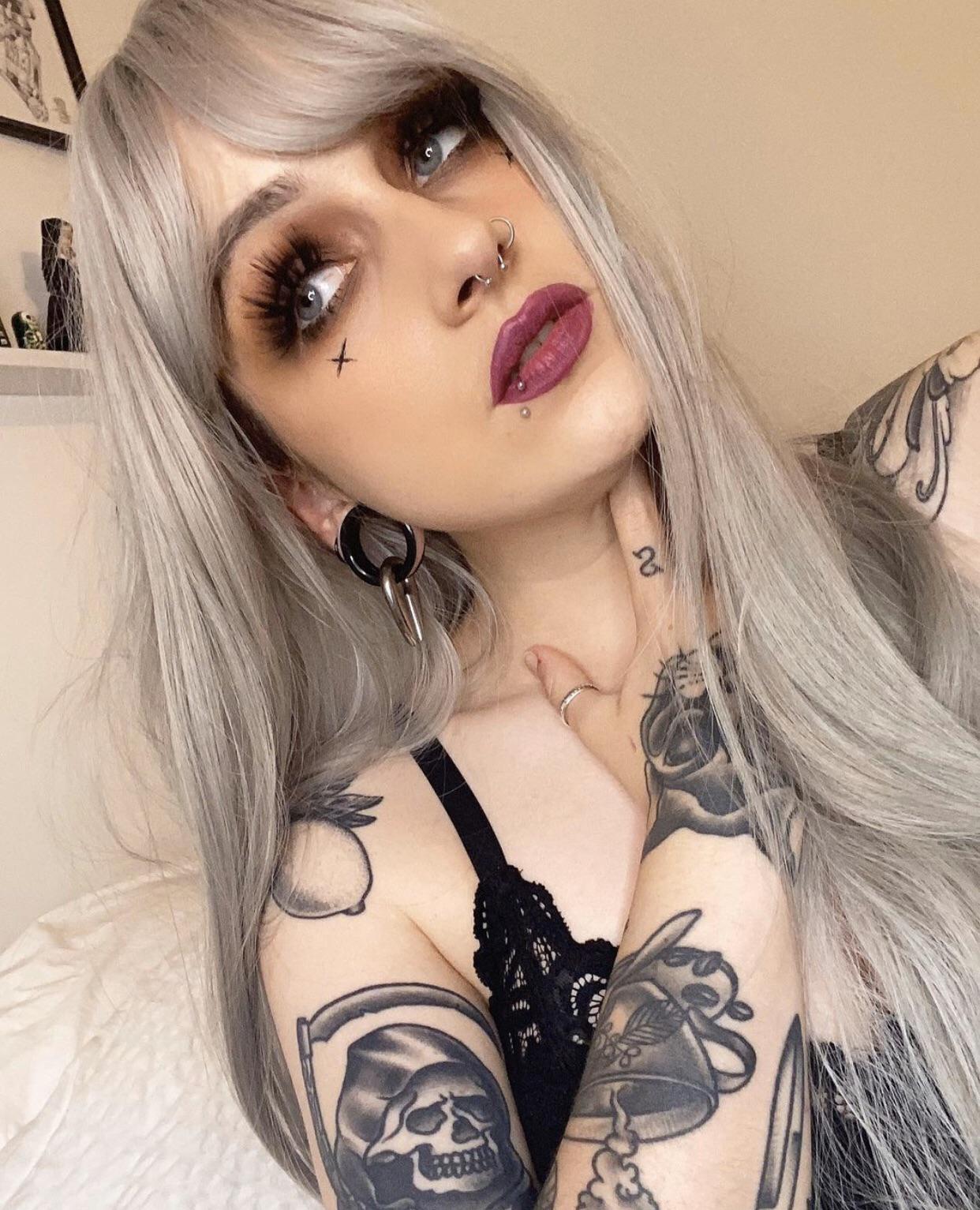 Snapchat: goddessiaaras01 | Scrolller