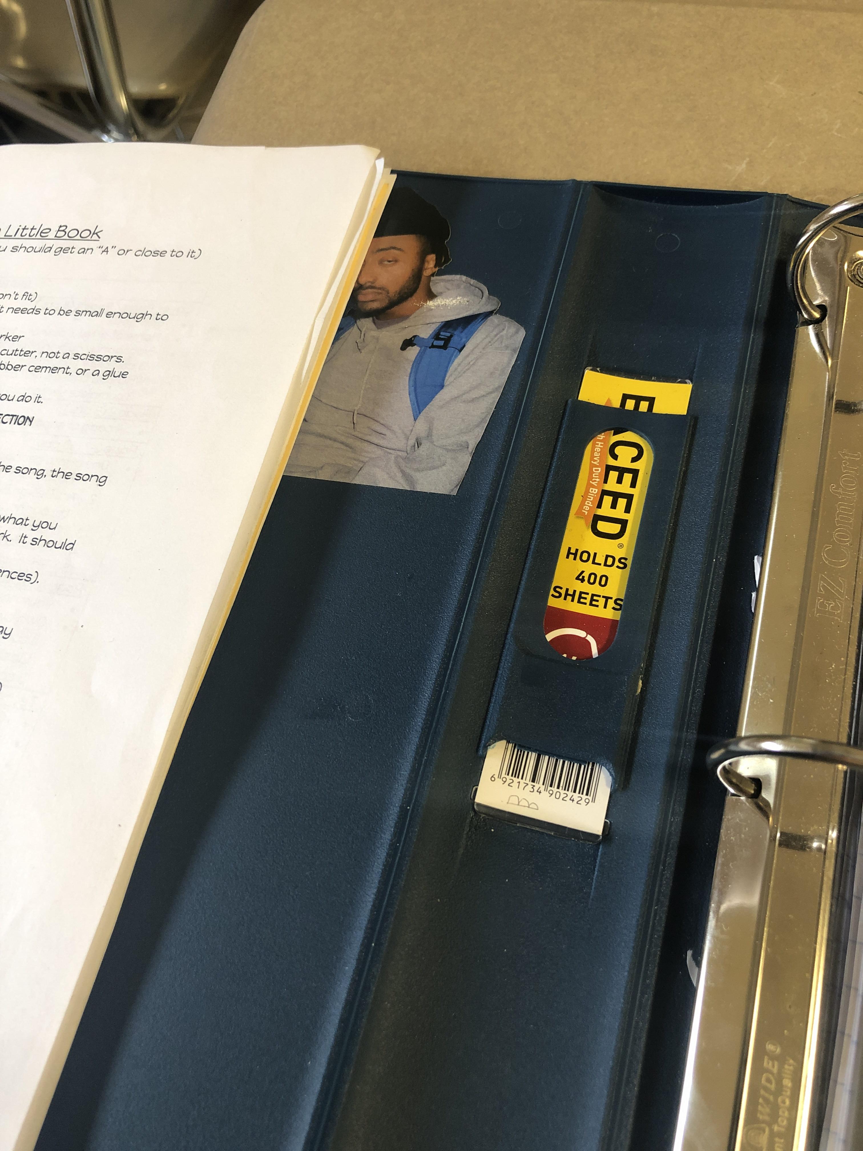 Sneak peek at my school binder :))) | Scrolller