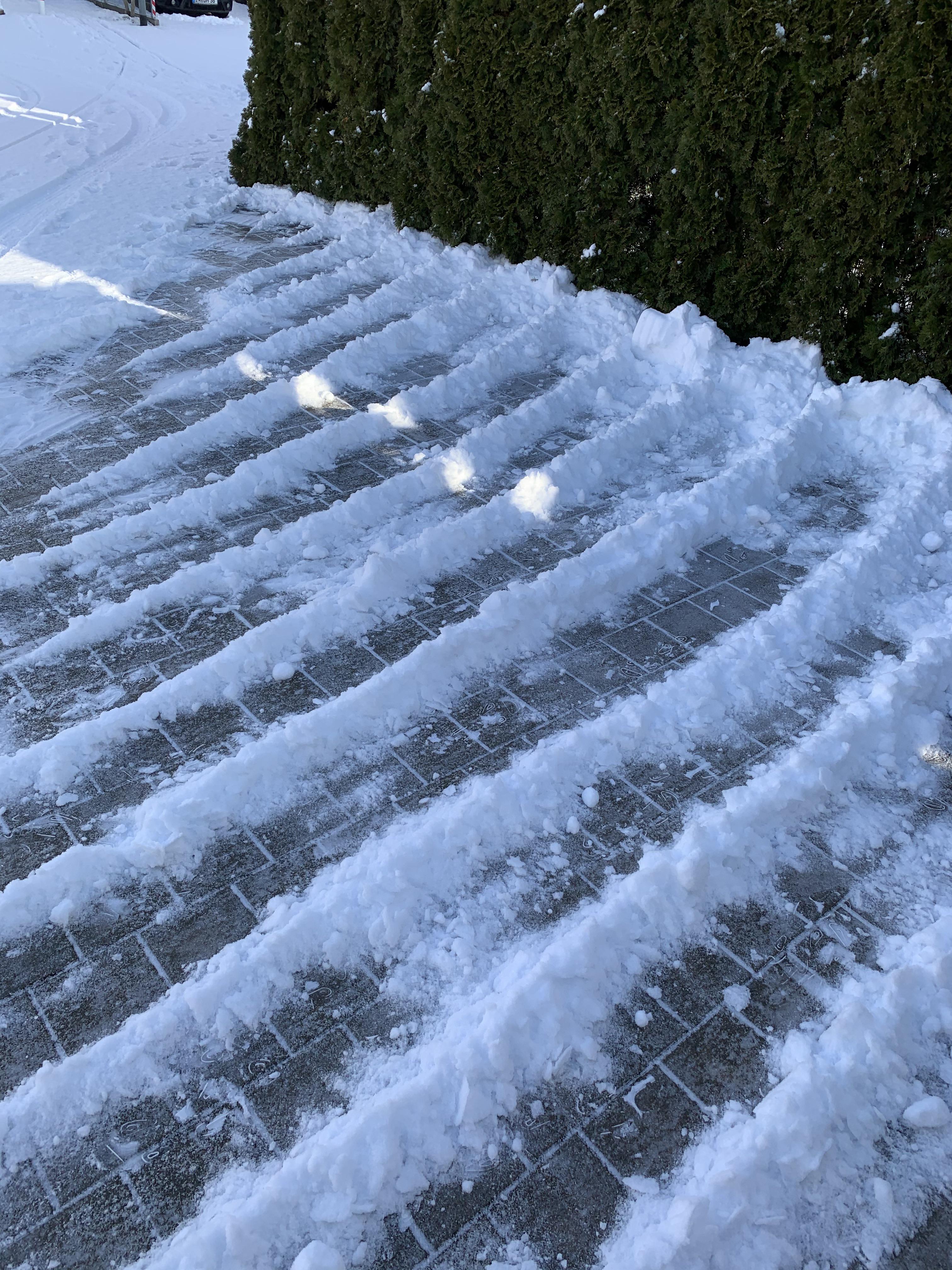 snow lines | Scrolller