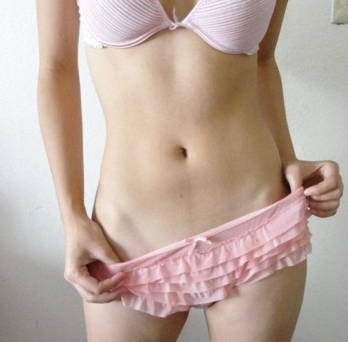 So beautifully feminine. | Scrolller