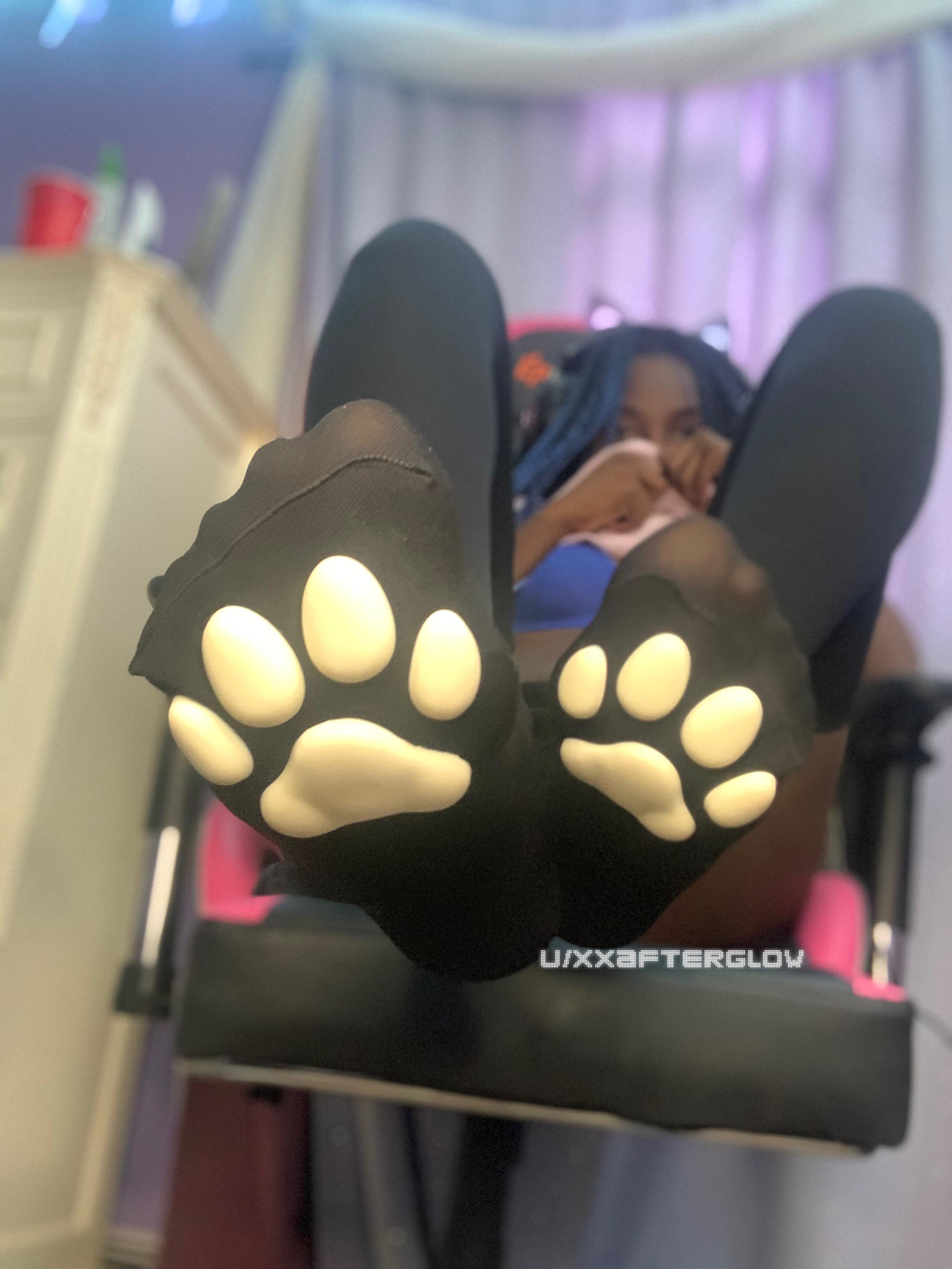Soft toebeans? 🥺👉🏾👈🏾 | Scrolller
