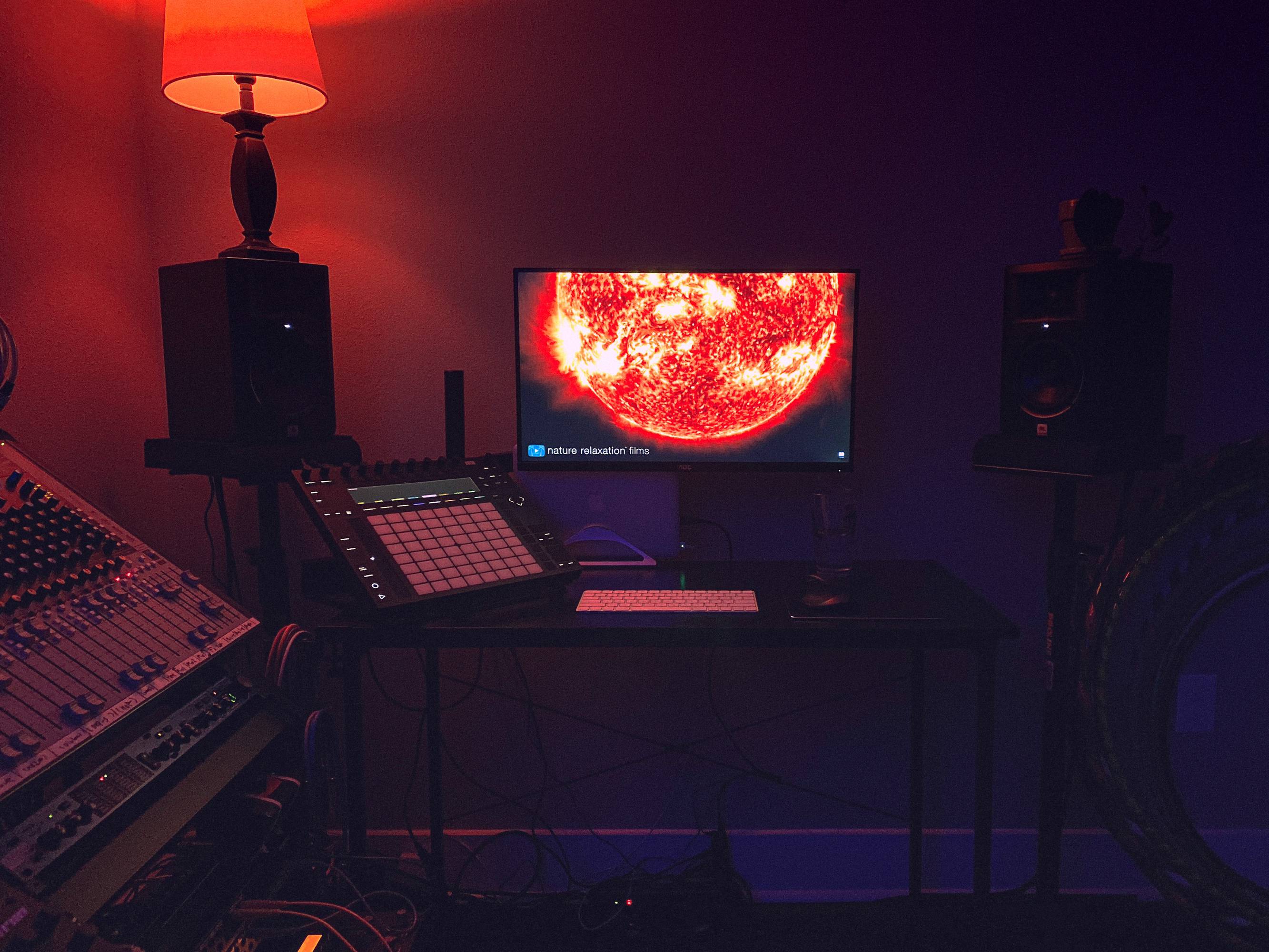 Software side of the stu | Scrolller