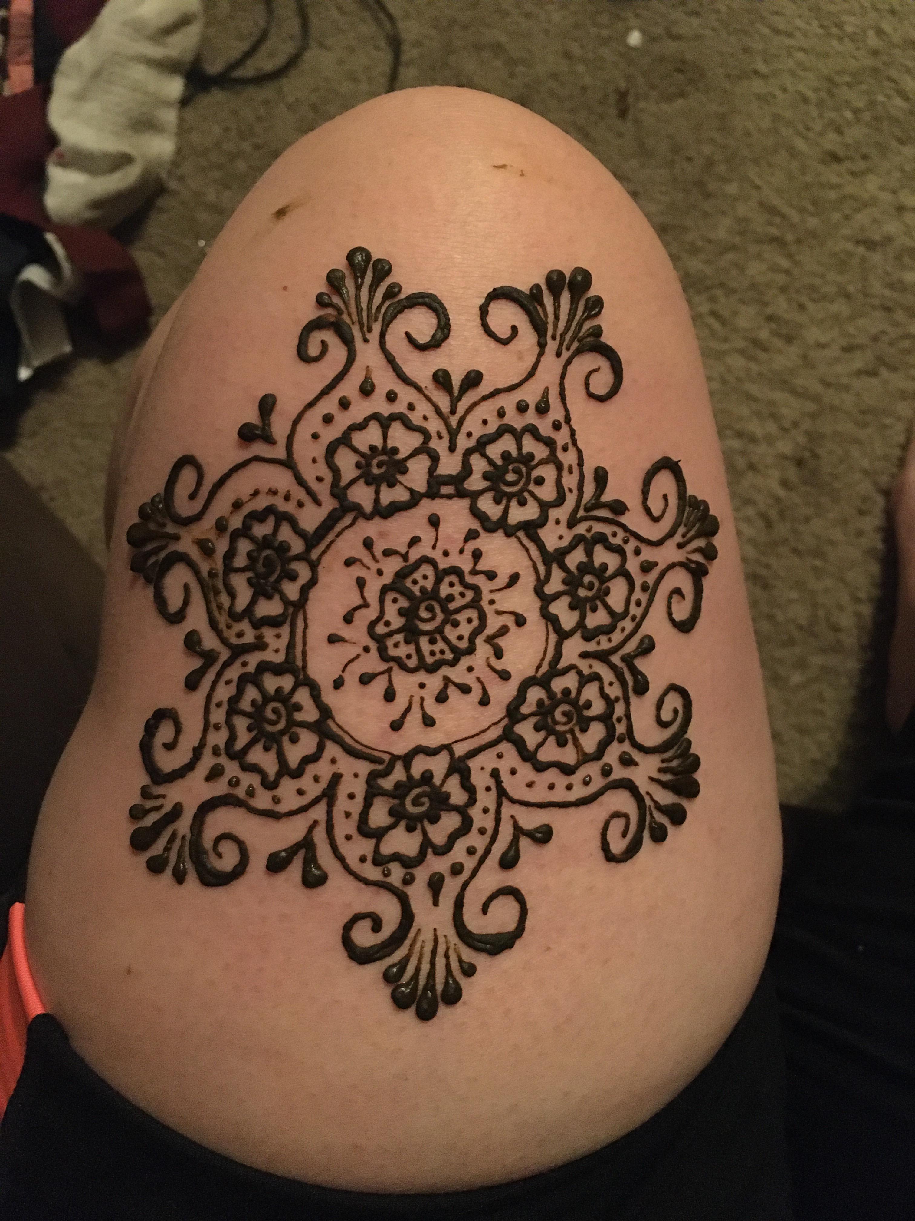 Some fun henna practice... | Scrolller