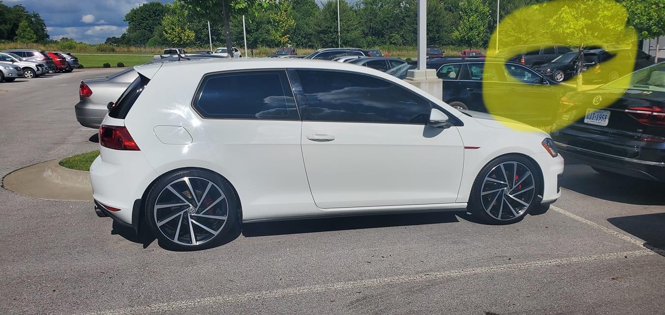 Someone posted a picture of my car and I can’t stop staring! | Scrolller