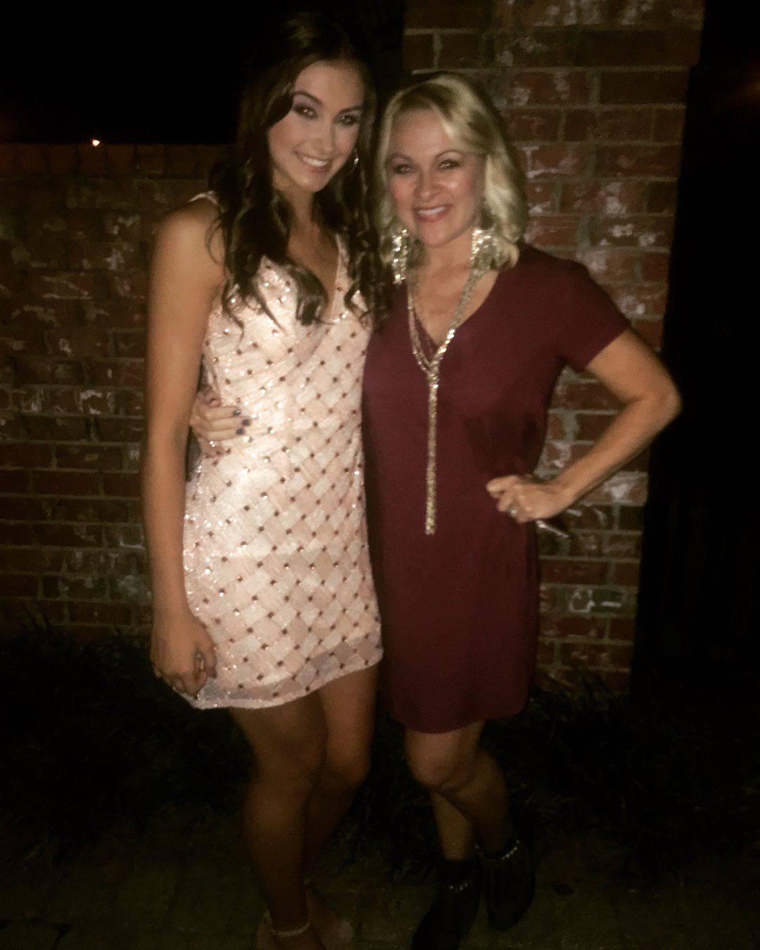 Sometimes the choice is almost impossible... almost! | Scrolller