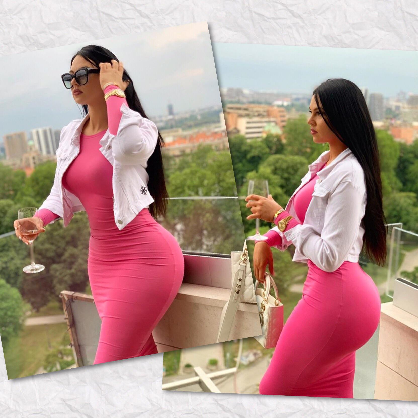 Sonia_Lareinaa | Scrolller