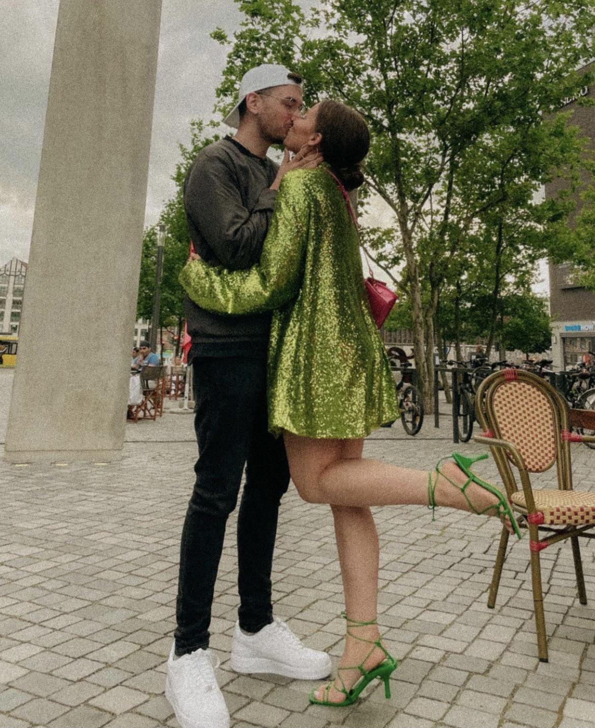 Sonny in heels | Scrolller