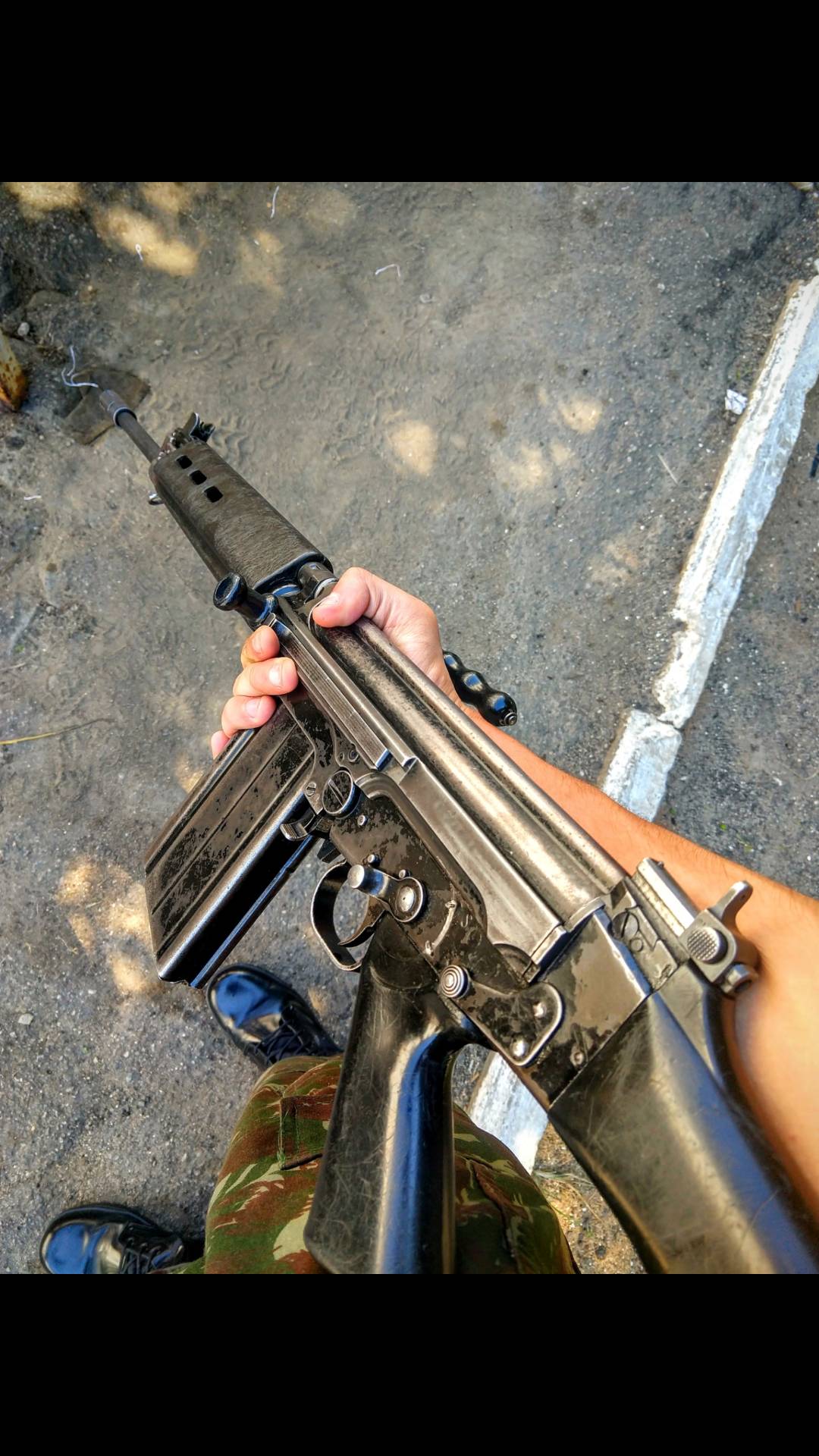 Soon to be retired FN FAL, my last photo in the army | Scrolller