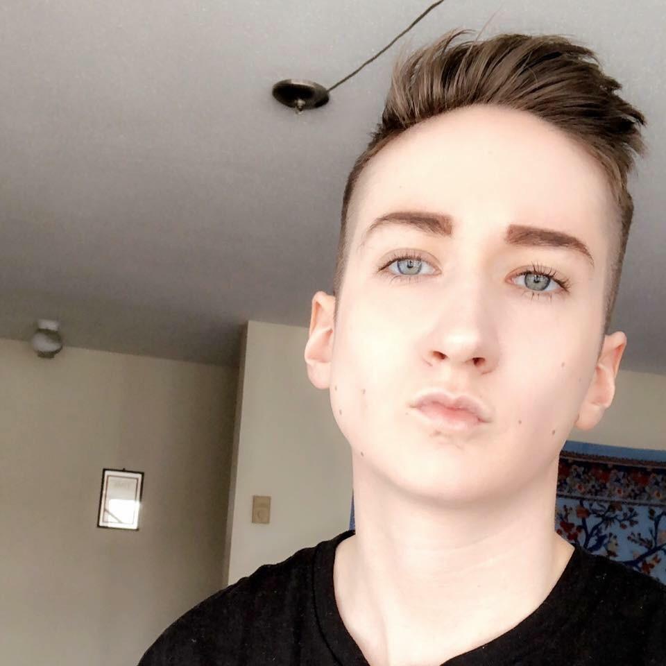 [SoSh] please be kind | Scrolller