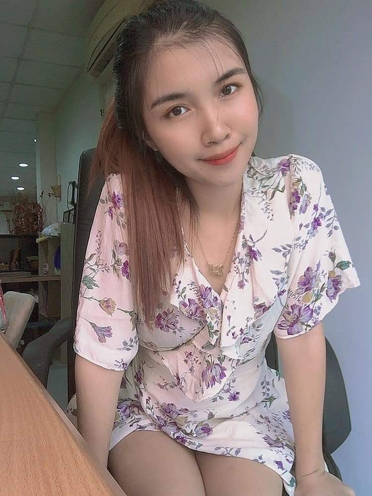 source or name pls? | Scrolller