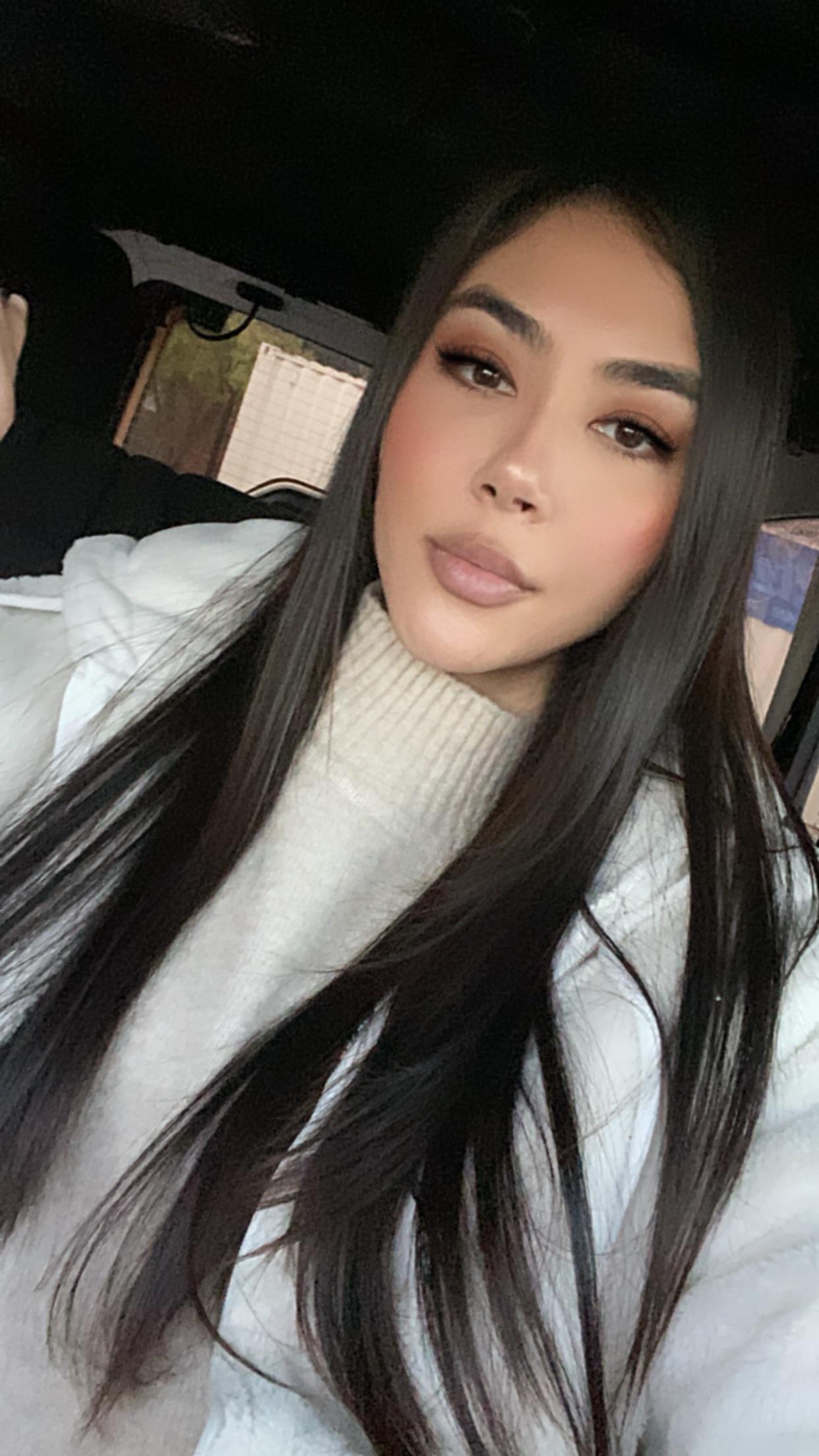 South Korean, Irish- Dutch | Scrolller