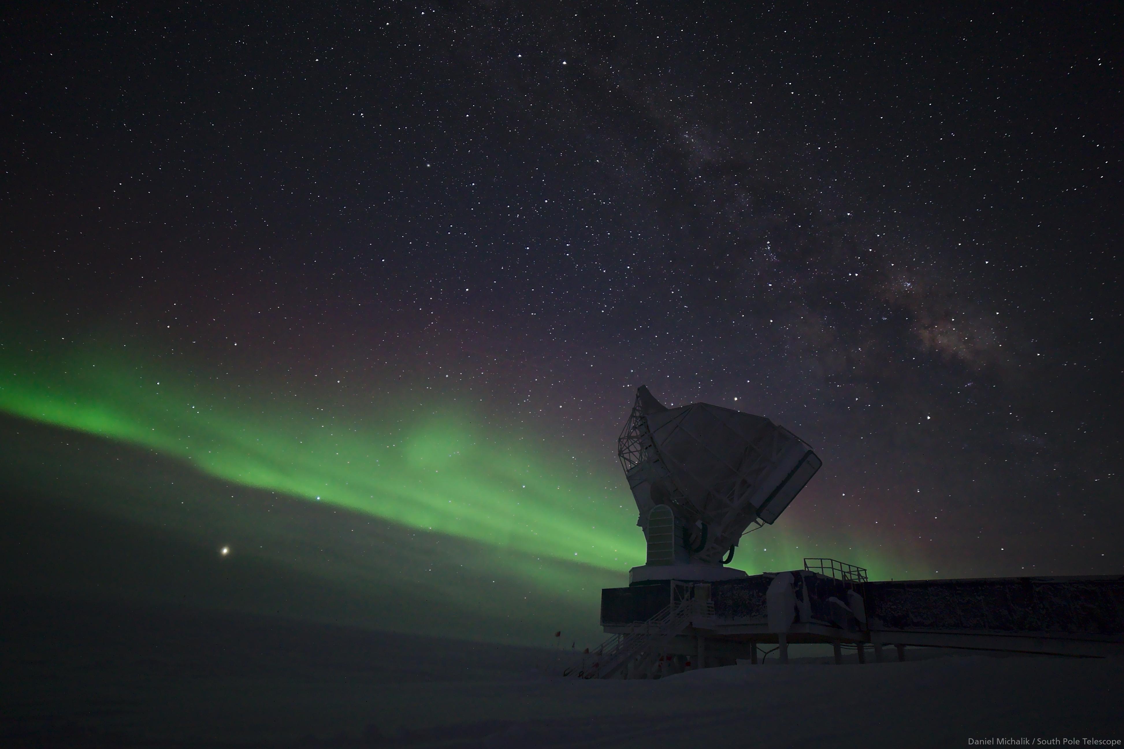 South Pole Telescope lit by the Milky Way and aurora australis | Scrolller