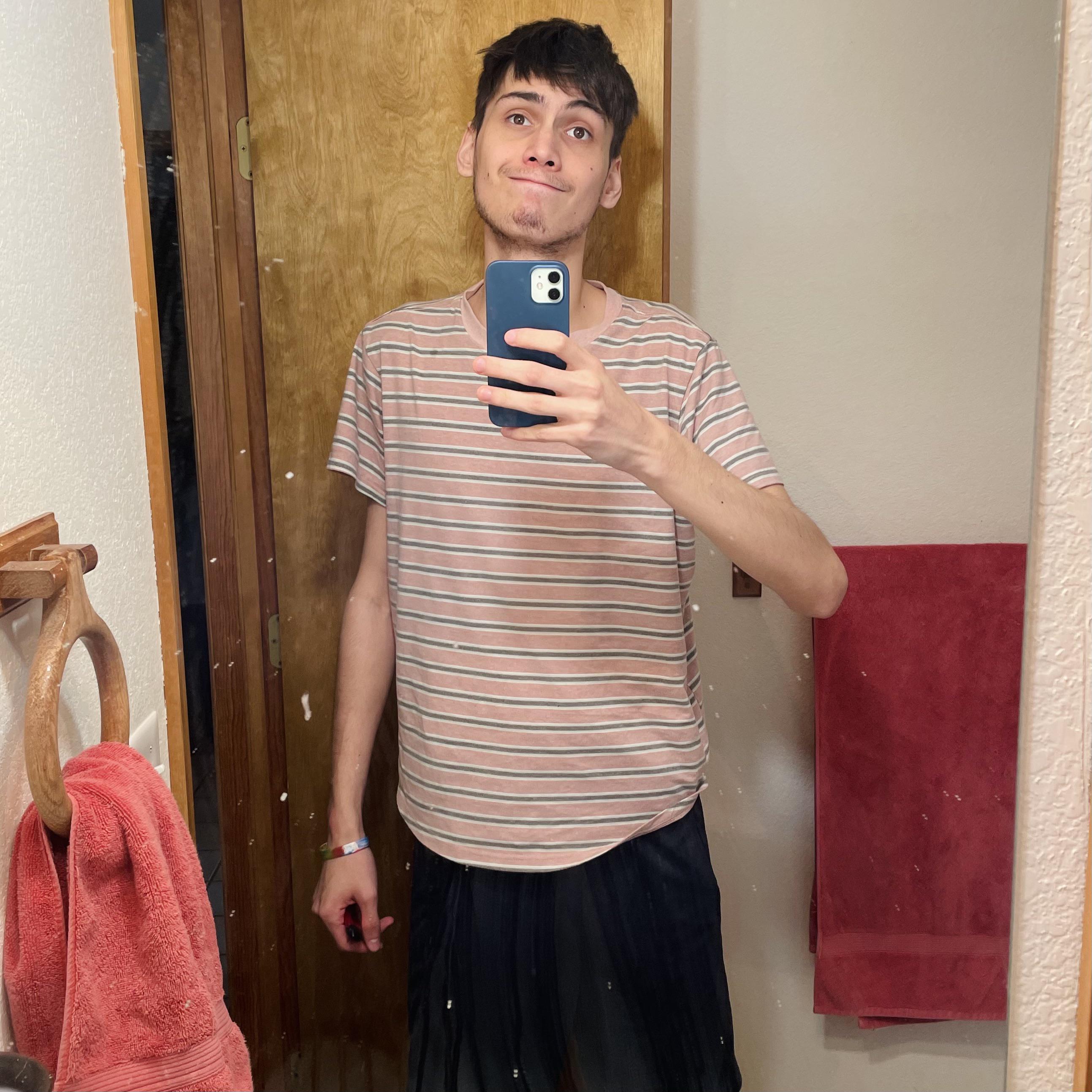 Spending the day doing chores 😅 | Scrolller