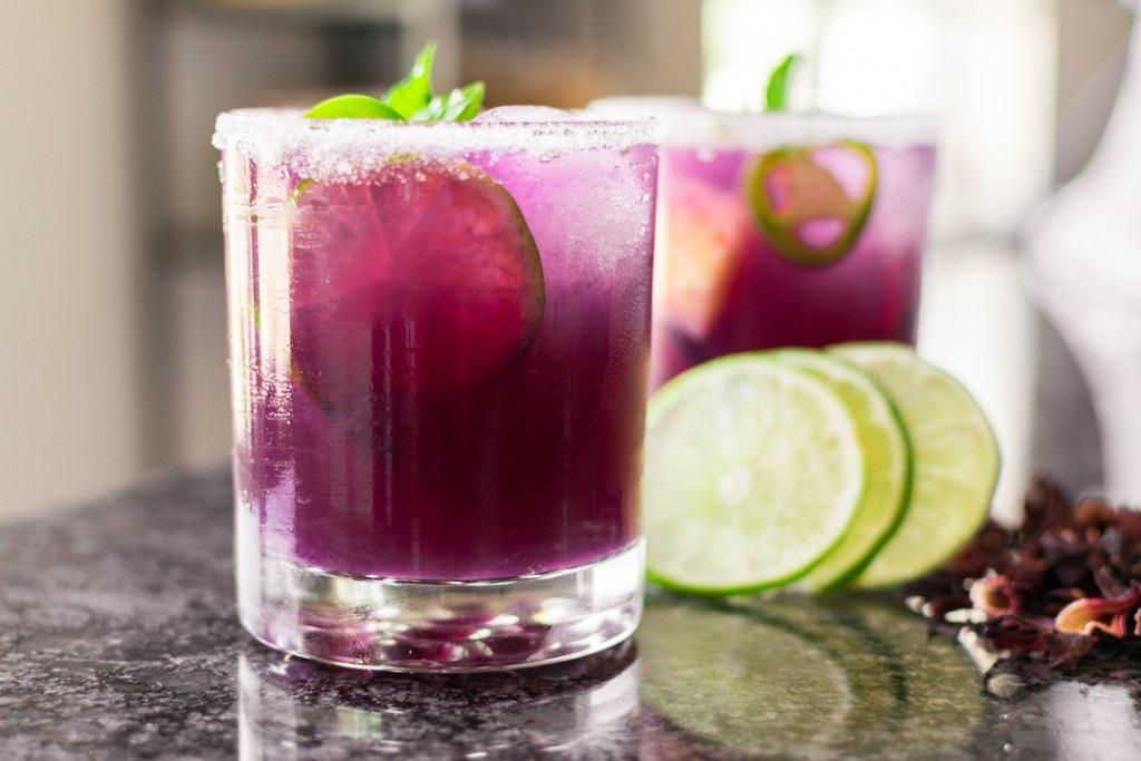 Spicy Hibiscus Pineapple Cocktail! | Scrolller