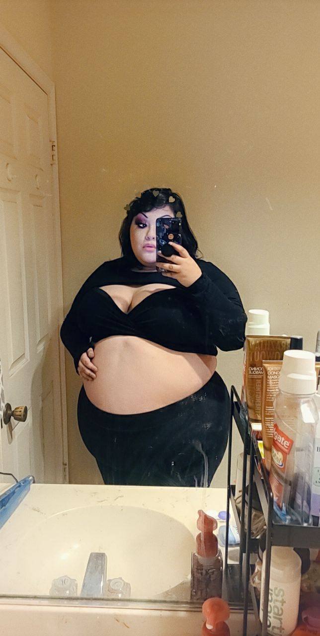 spoil me 🥰 | Scrolller