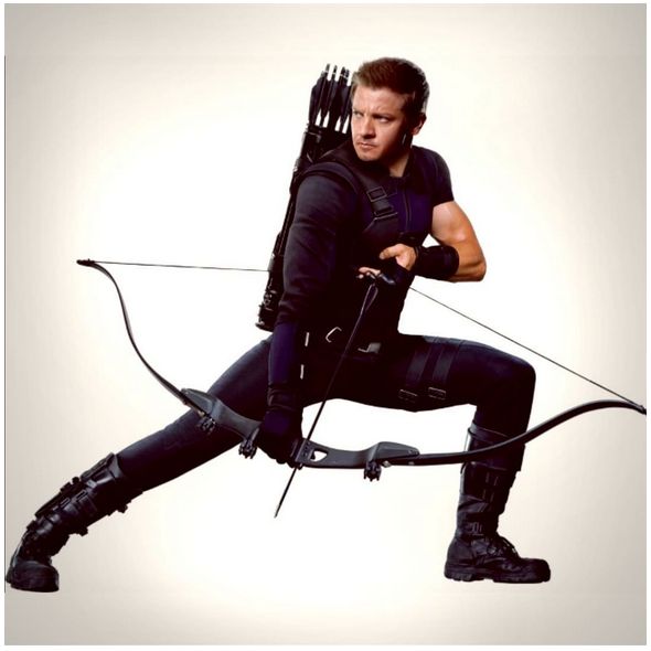 [SPOILERS] Hawkeye's Captain America: Civil War outfit | Scrolller