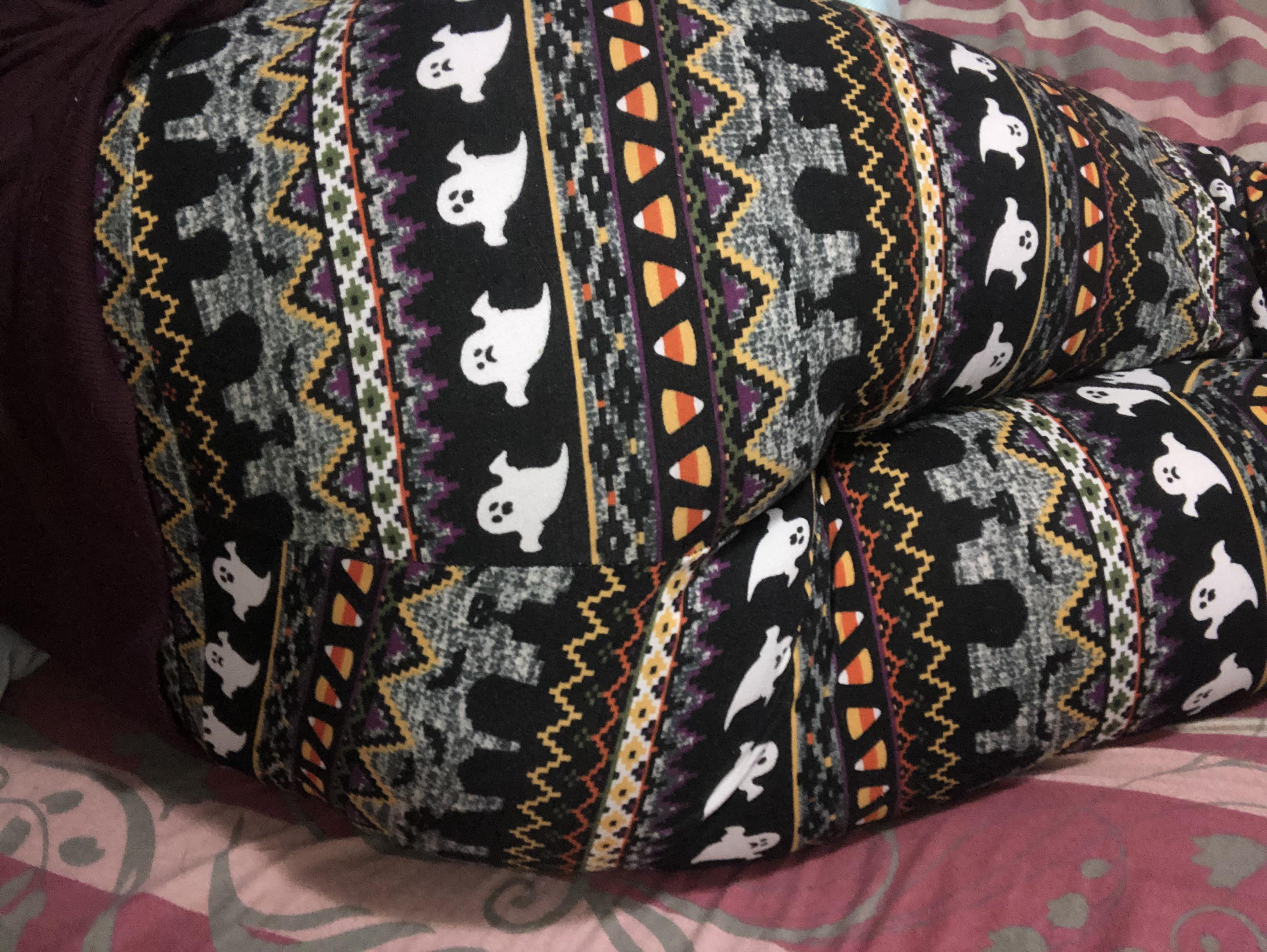 Spooky booty | Scrolller