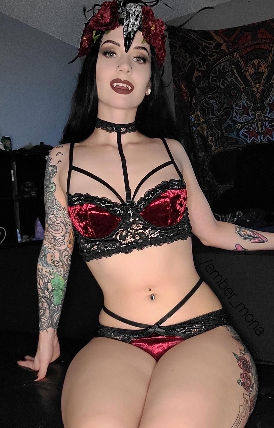 I want to suck your.... blood | Scrolller