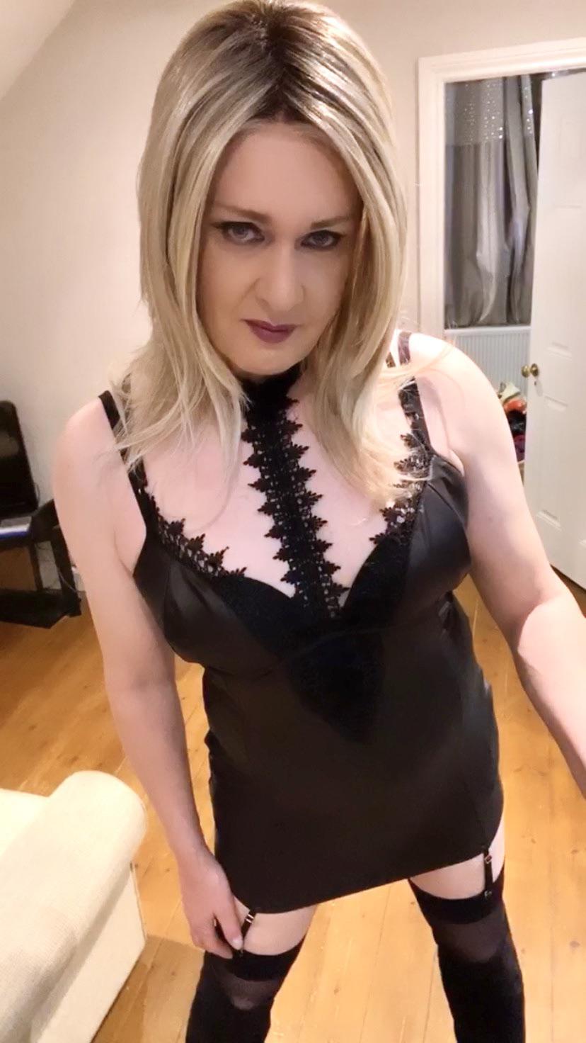 Spread ‘em.. so I did | Scrolller