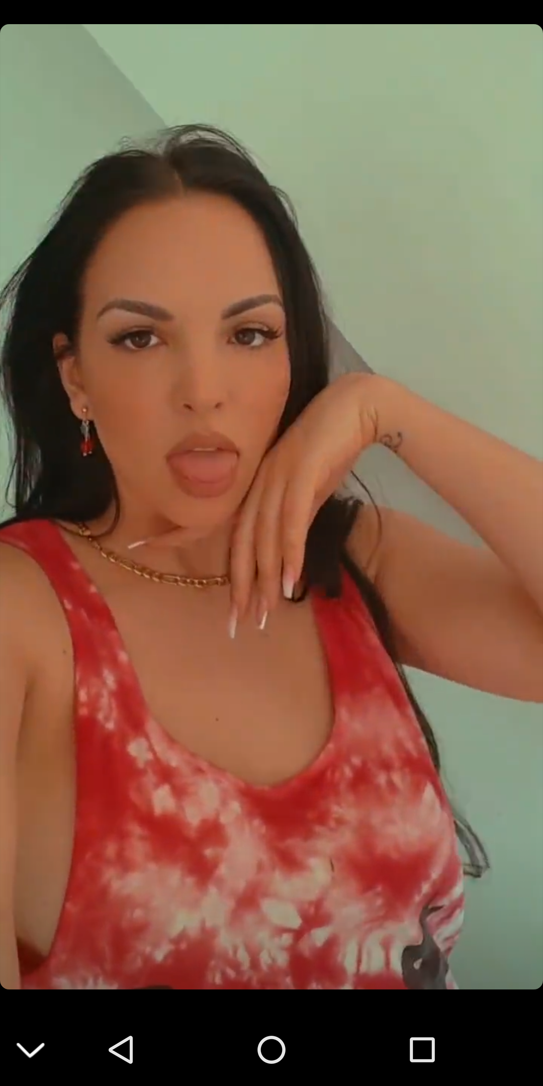 Spritz mir ins Gesicht 👅💦 | Scrolller