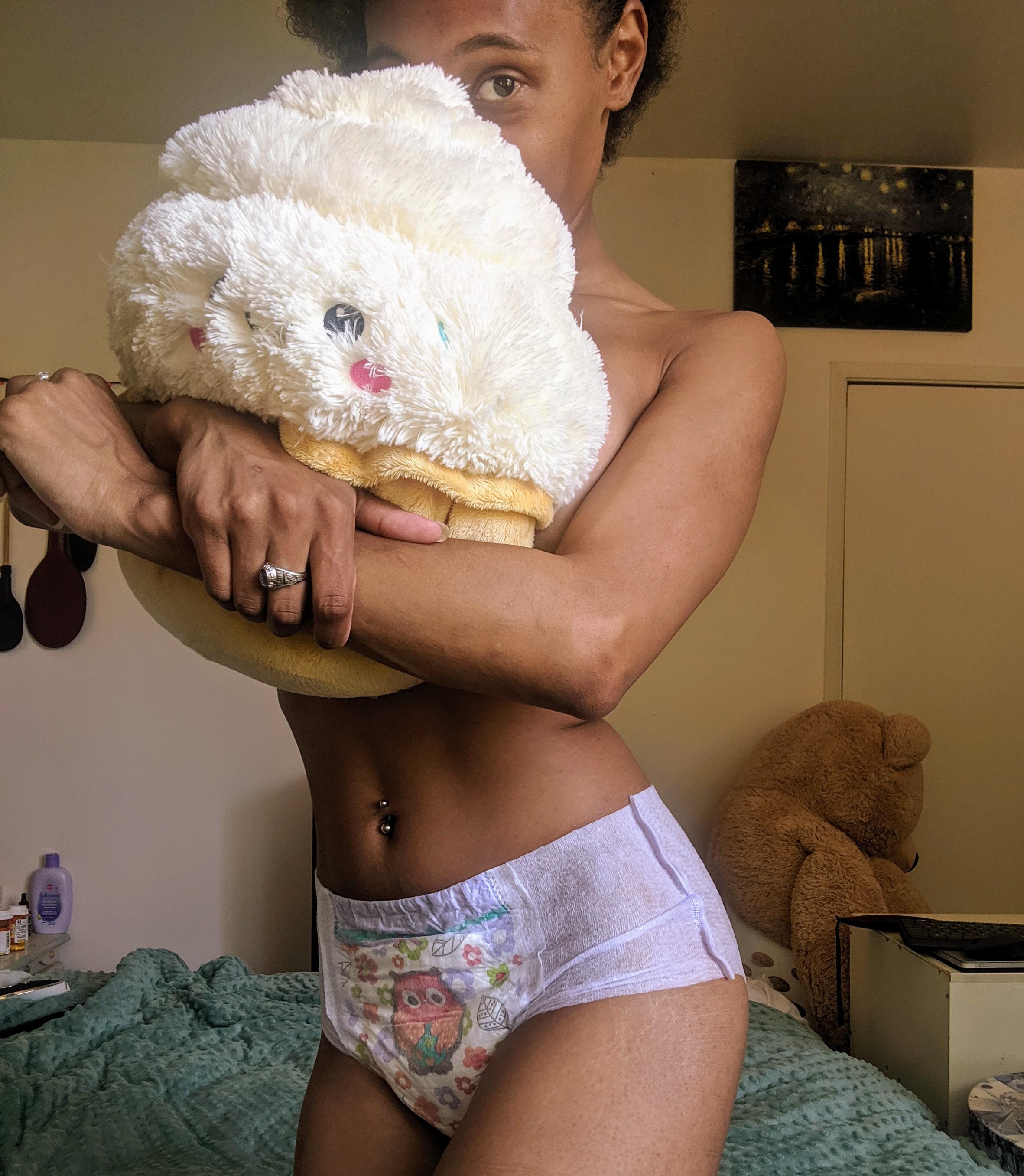 Squishy girl~ | Scrolller