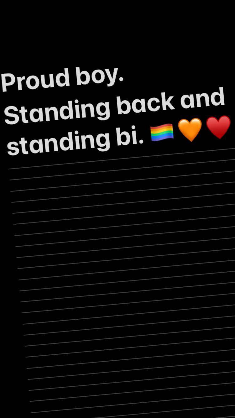 Standing Bi. 🏳️‍🌈 | Scrolller