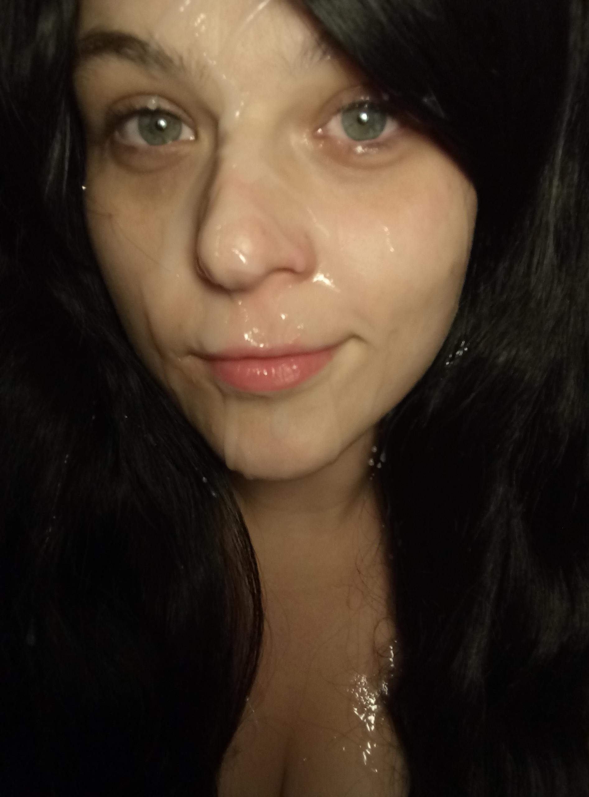 Starting the weekend properly with a nice big facial 🖤 [OC] | Scrolller